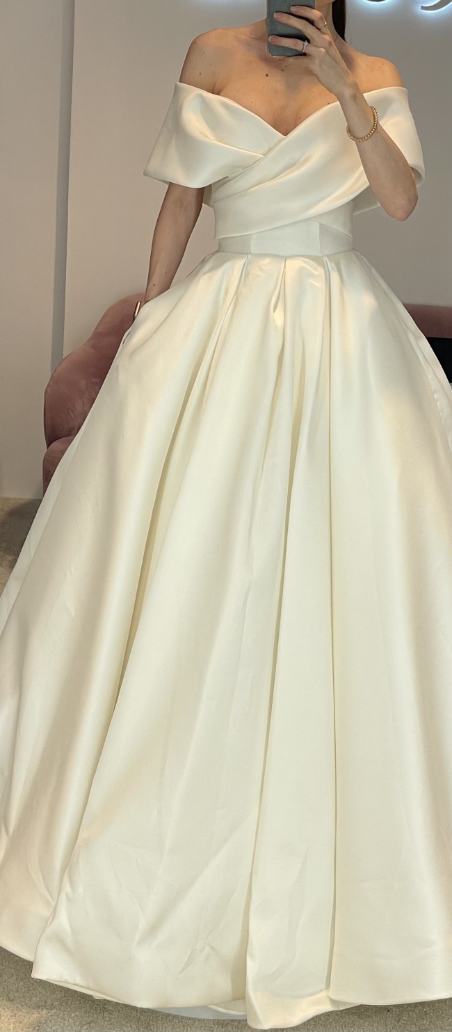 Eva Lendel New Wedding Dress Save 32% - Stillwhite