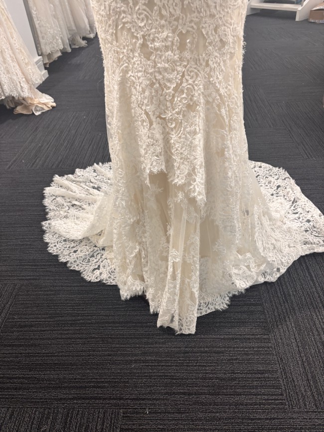 Fit & Flare Sample Wedding Dress Save 81% - Stillwhite