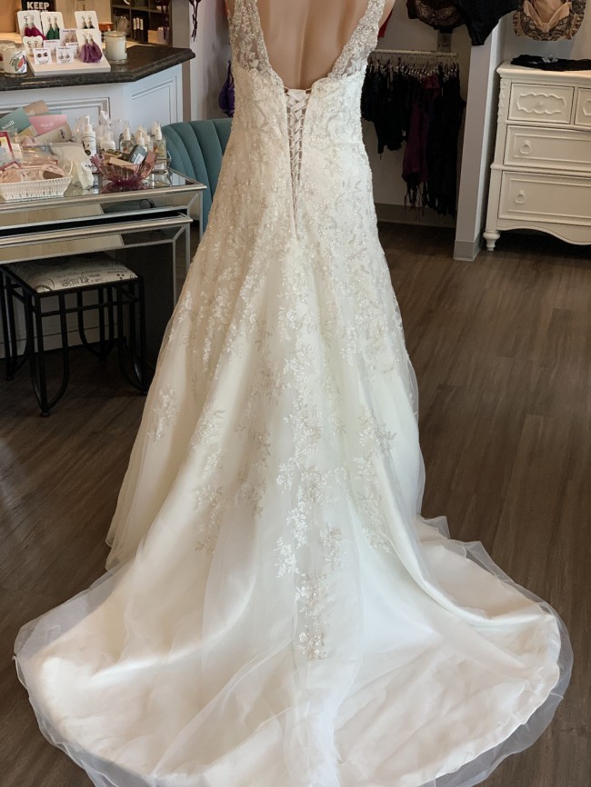Private Label Le Reve - Custom Sample Wedding Dress Save 70% - Stillwhite