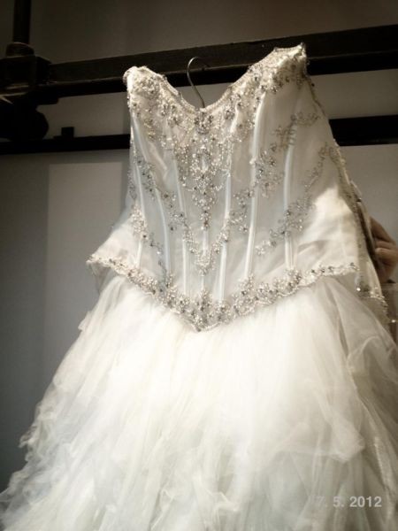 Miss Kelly New Wedding Dress Save 70% - Stillwhite