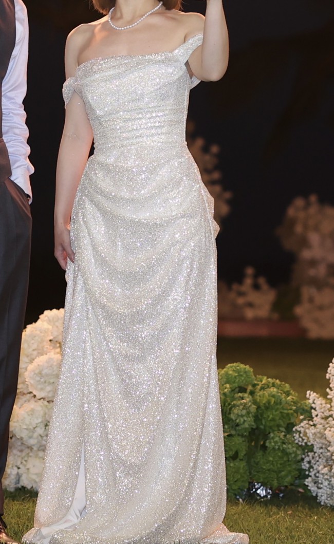 Labay Viktoria Wedding Dress Save 35% - Stillwhite