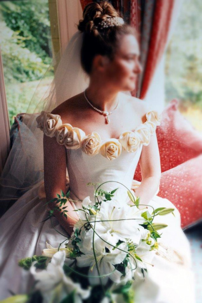 Catherine Rayner, Moonstone Wedding Dress Save 10% - Stillwhite