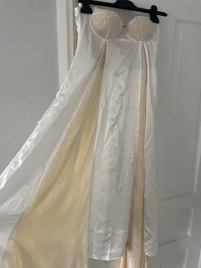 Undone By Kate, Jacqueline New Wedding Dress Save 27% - Stillwhite
