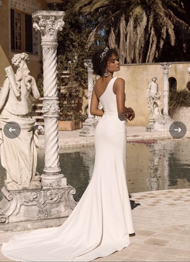 Madi Lane, Beau Sample Wedding Dress Save 83% - Stillwhite