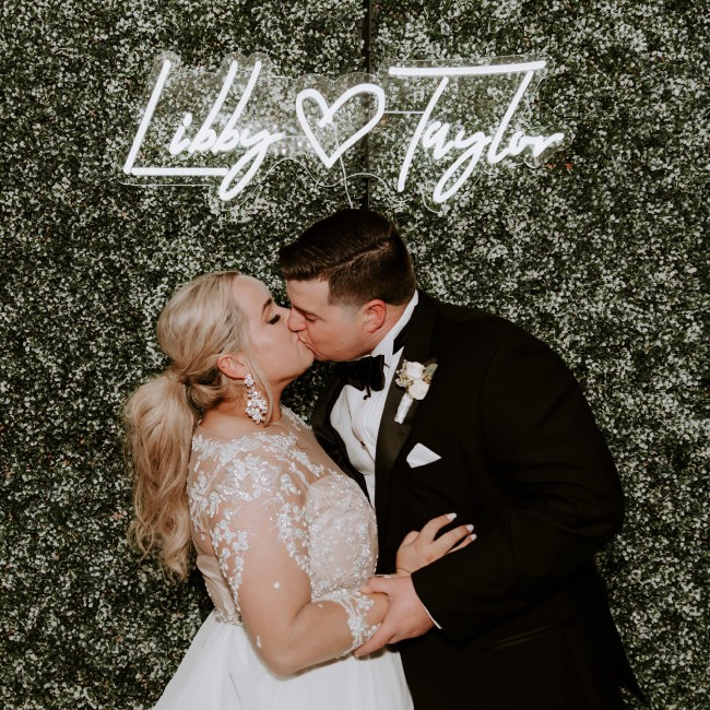 Hayley Paige Pascal Used Wedding Dress Save 44% - Stillwhite