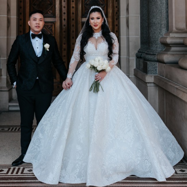 M Bridal Wedding Dress Save 50% - Stillwhite