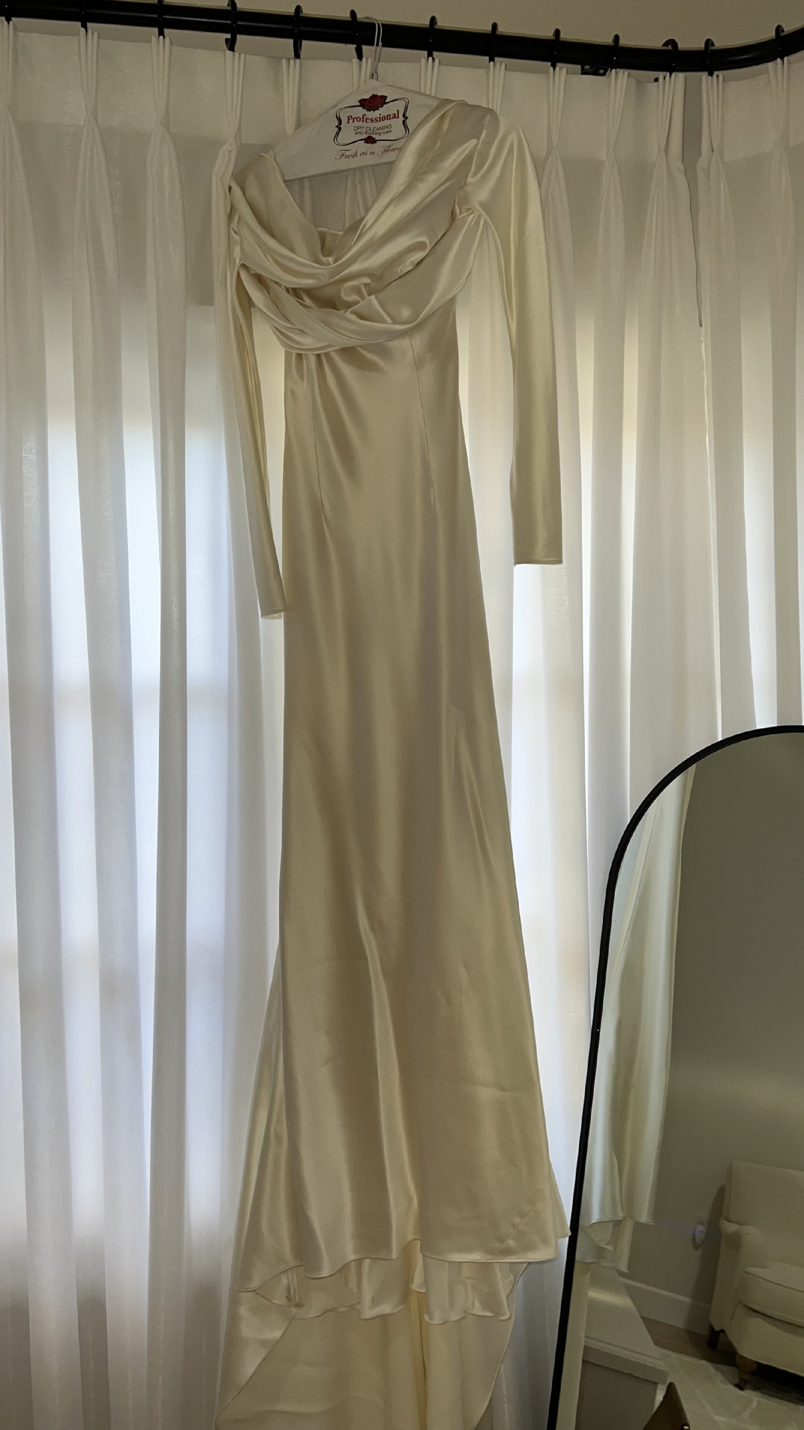 Danielle Frankel Wedding Dress Save 50 Stillwhite Danielle Frankel Wedding Dress Save 50 Stillwhite