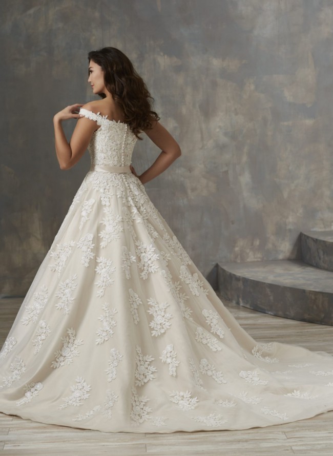 Eternity Bridal New Wedding Dress Save 57% - Stillwhite