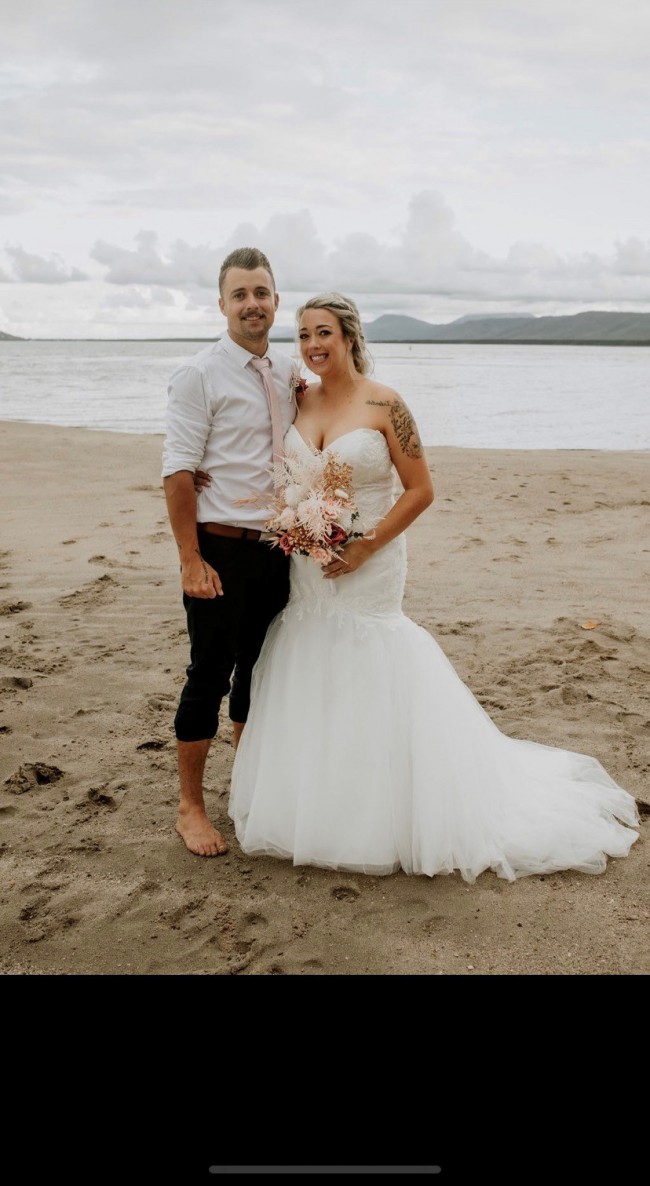 Rebecca Ingram, Georgia Wedding Dress Save 84% - Stillwhite