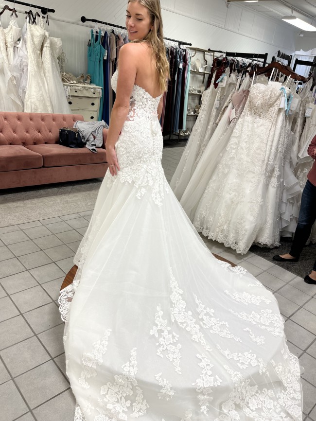 Morilee Roxanne Style 2073 New Wedding Dress Save 32% - Stillwhite