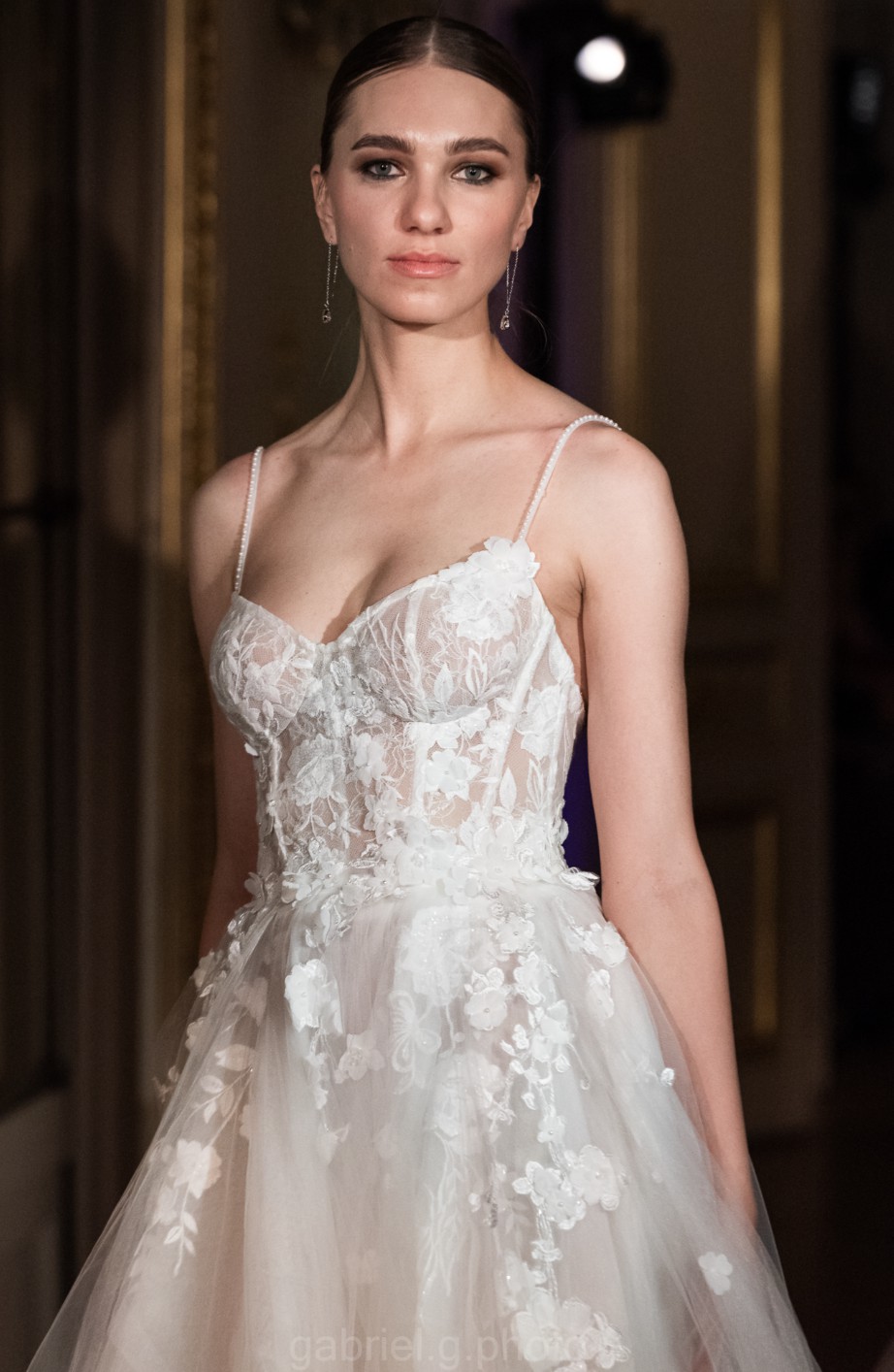 A-Line Sample Wedding Dress Save 45% - Stillwhite