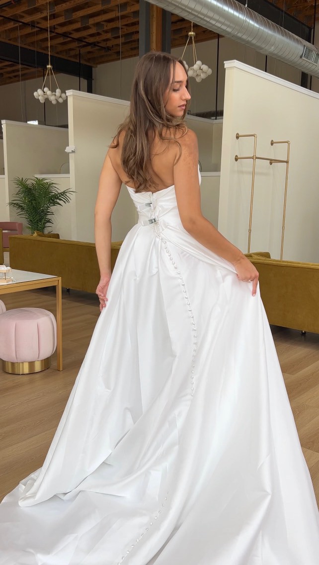 Bon Bon Belle New Wedding Dress Save 27% - Stillwhite