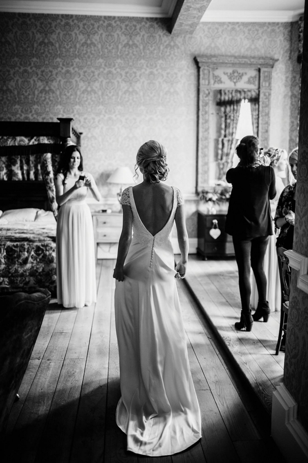 Jennifer Regan Gwenevieve Used Wedding Dress Save 69% - Stillwhite