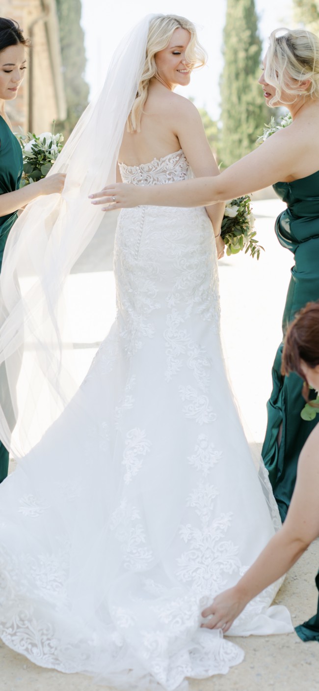 Essense of Australia Margo Wedding Dress Save 22% - Stillwhite