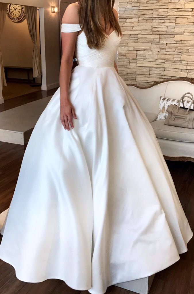 Anne Barge, 'Berkeley' New Wedding Dress Save 16% - Stillwhite