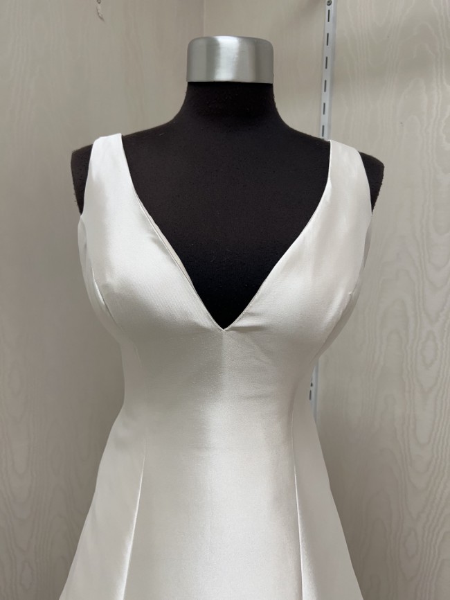 Allure Bridals 9600 Sample Wedding Dress Save 62% - Stillwhite