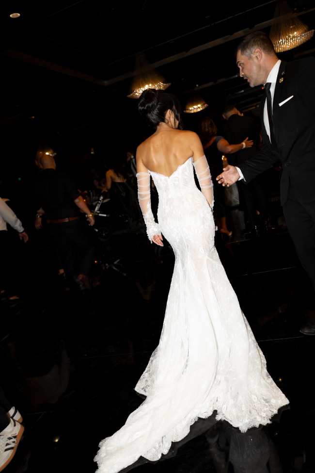 Leah Da Gloria, Eleanor Gown Wedding Dress Save 59% - Stillwhite