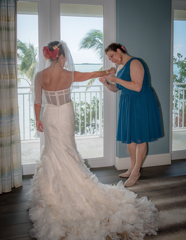 Hayley Paige Babs Preloved Wedding Dress Save 69% - Stillwhite