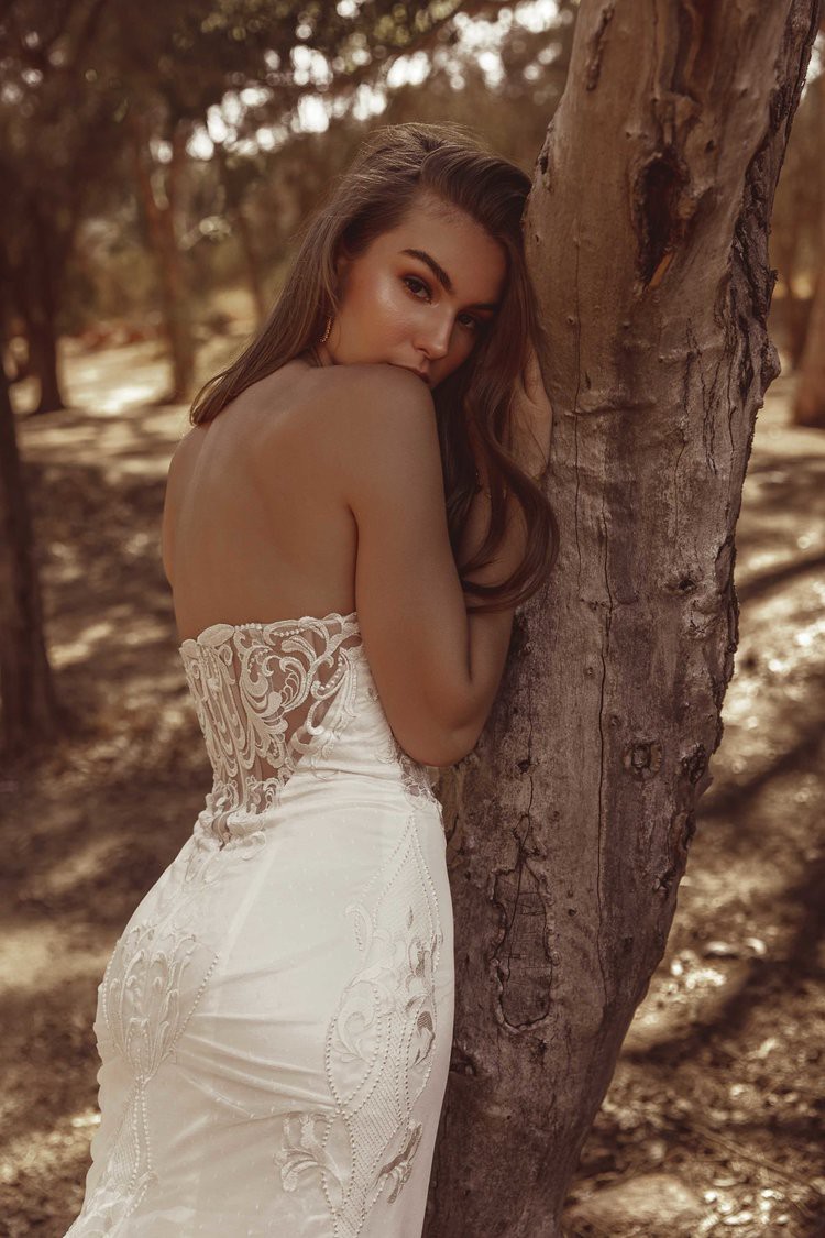 White April, BOHO WA6085 Sample Wedding Dress Save 61% - Stillwhite