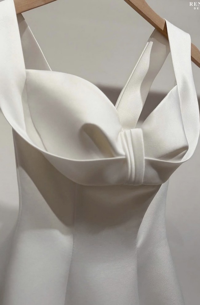 Private Label, Paris New Wedding Dress Save 55% - Stillwhite