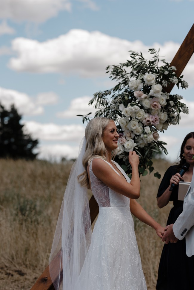 Erin Clare Lexie Used Wedding Dress Save 52% - Stillwhite