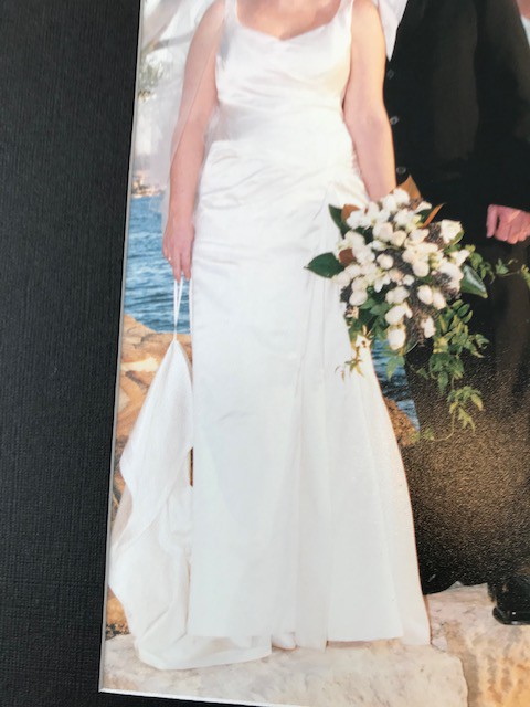 Mark Holt Bridal Couture Used Wedding Dress Save 95% - Stillwhite