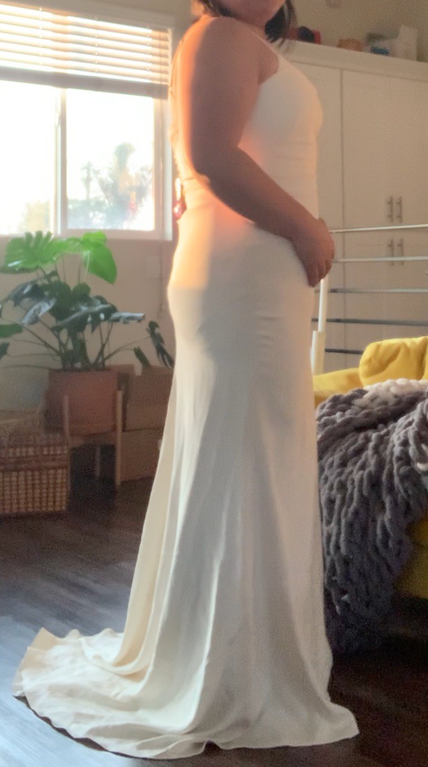 Adelyn Grace Bridal New Wedding Dress Save 26% - Stillwhite