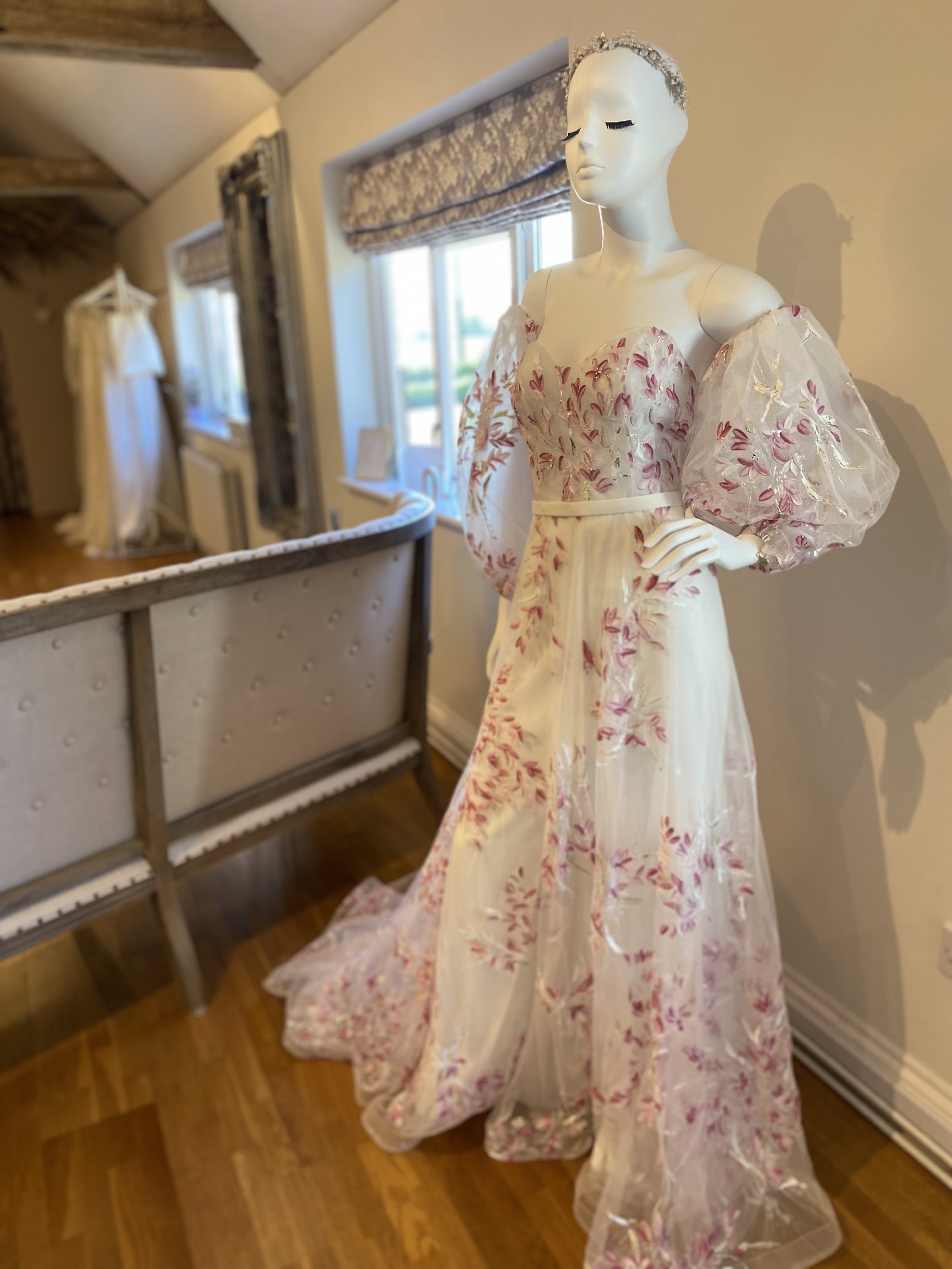 Savin London Wedding Dress Save 60% - Stillwhite