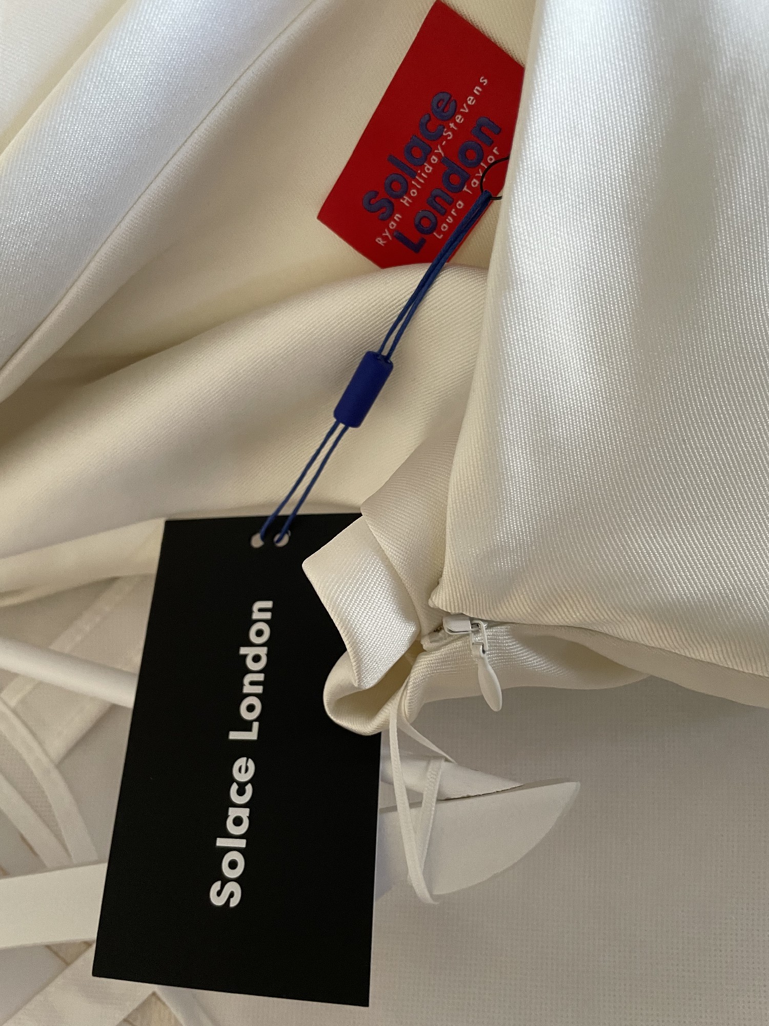 Solace London New Wedding Dress Save 23% - Stillwhite