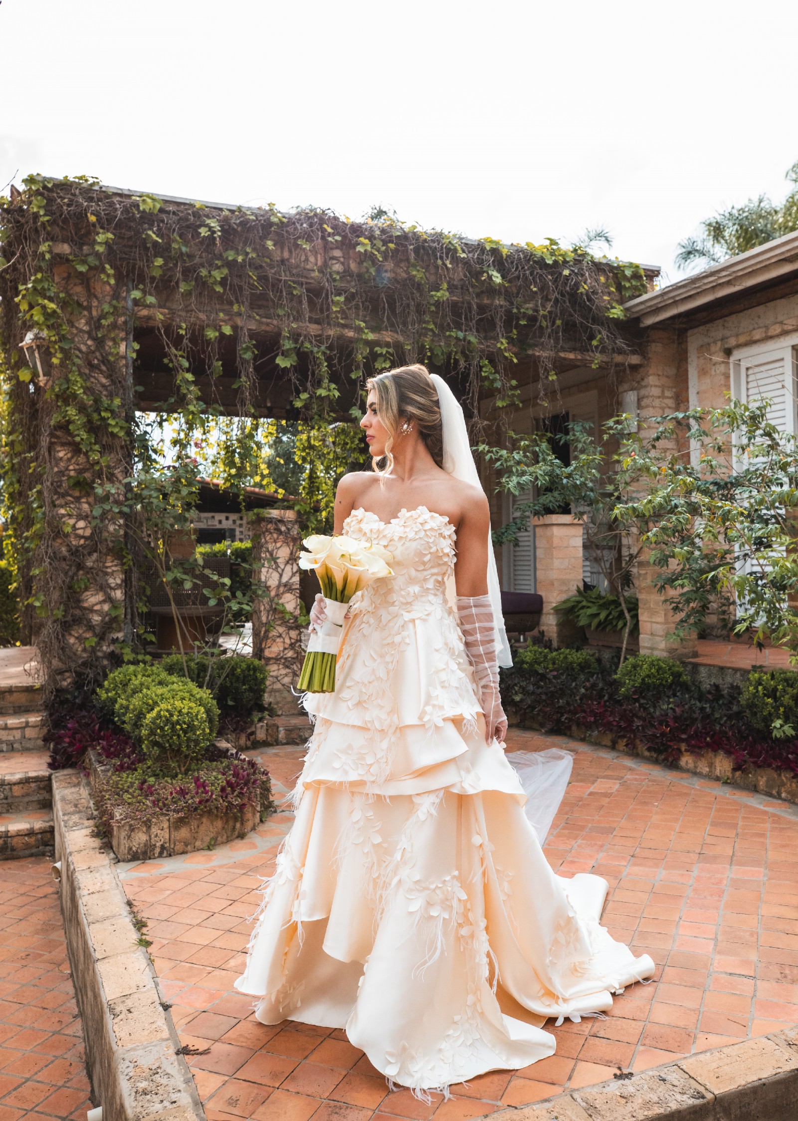 Vivaz Wedding Dress Save 45% - Stillwhite