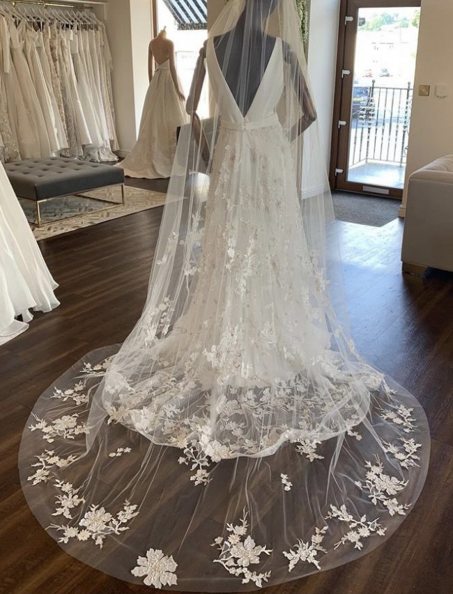 Savin London Wedding Dress - Stillwhite