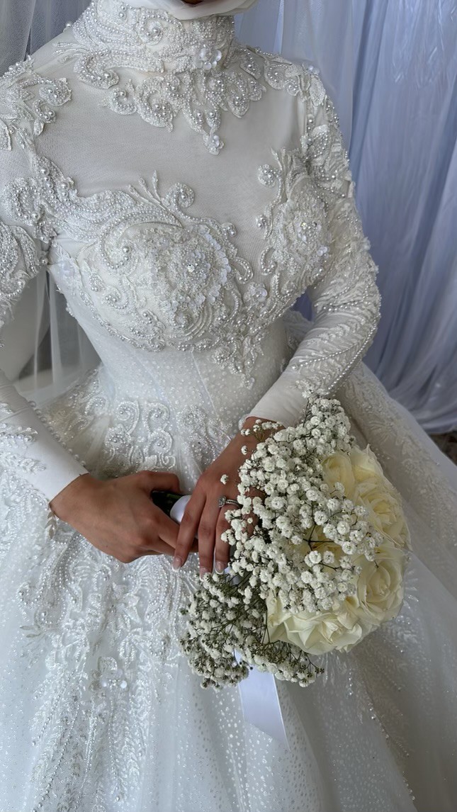 M Bridal Wedding Dress - Stillwhite