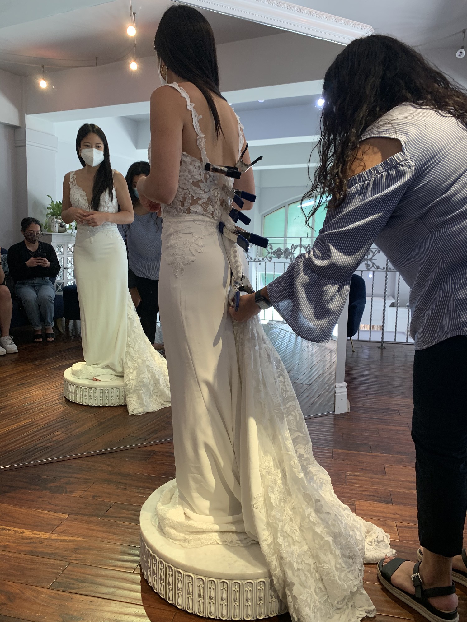 Justin Alexander Alivia New Wedding Dress Save 40% - Stillwhite