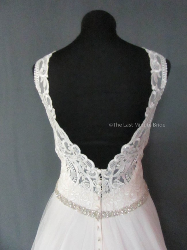 Allure Bridals 3014 Sample Wedding Dress Save 31% - Stillwhite