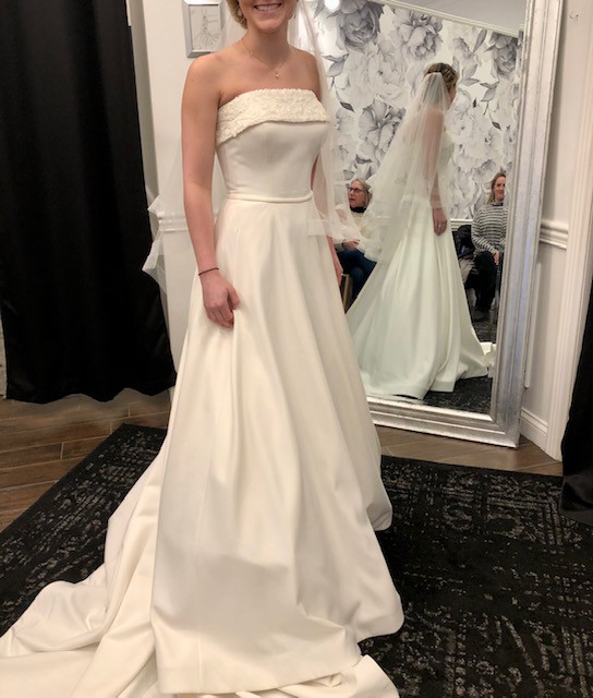 Stella York New Wedding Dress Save 60% - Stillwhite