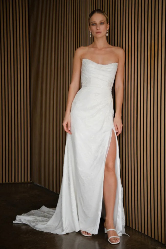 Trumpet New Wedding Dress Save 17% - Stillwhite