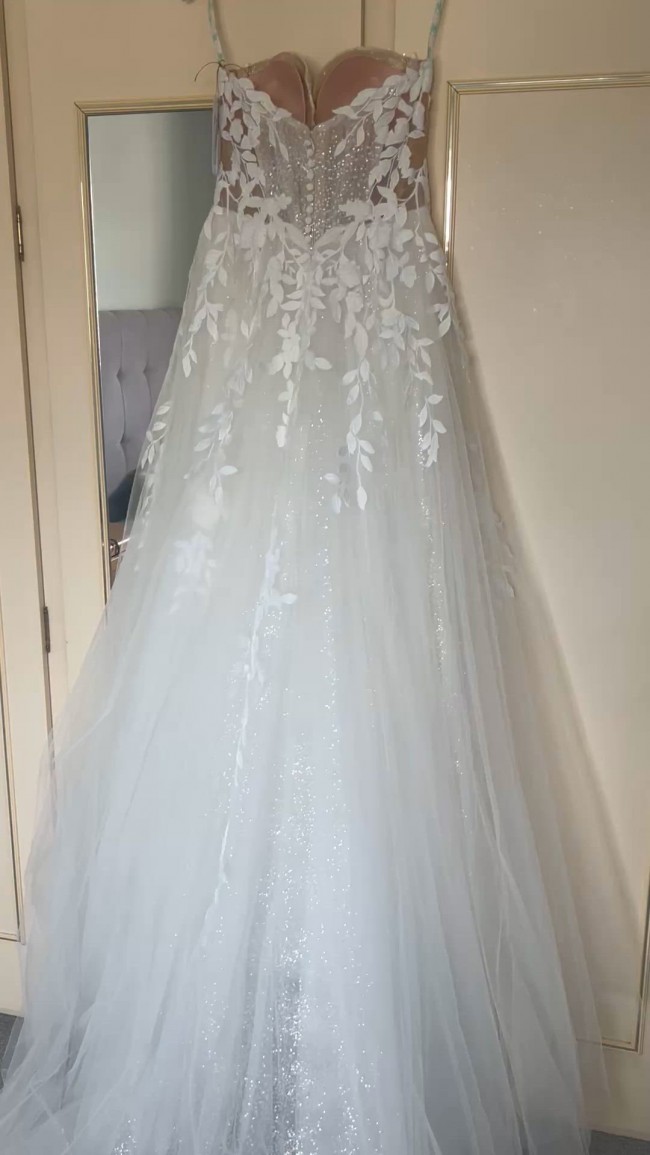 Blue By Enzoani, Pia New Wedding Dress Save 56% - Stillwhite