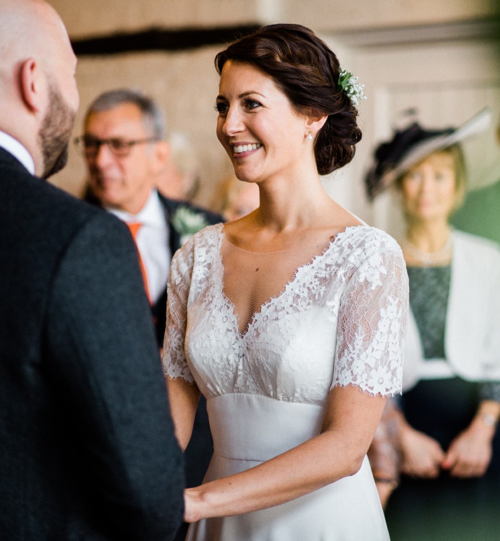 Sassi Holford Claudia (Bespoke version) Preowned Wedding Dress Save 48% ...