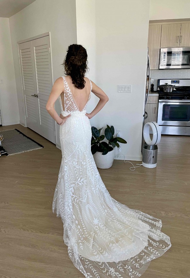 Rish Bridal, Selene New Wedding Dress Save 61% - Stillwhite