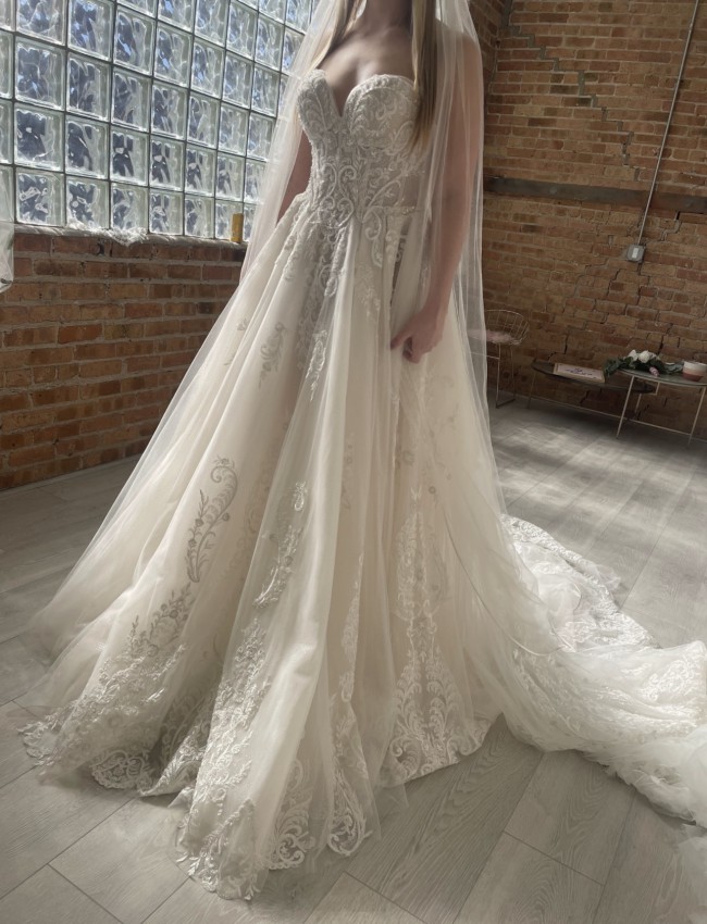 La Premiere Bridal, Gamzatti New Wedding Dress Save 60% - Stillwhite