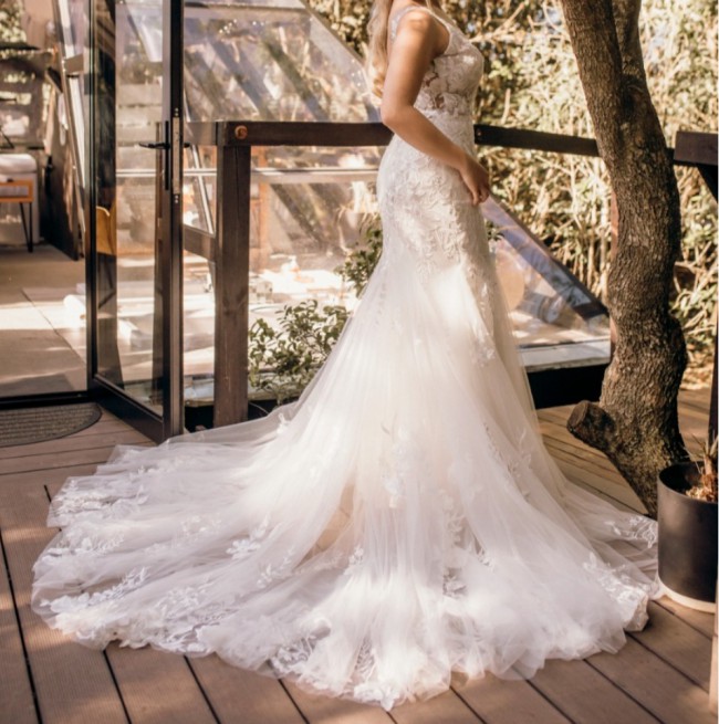 Loca Couture Lydia Wedding Dress Save 50% - Stillwhite