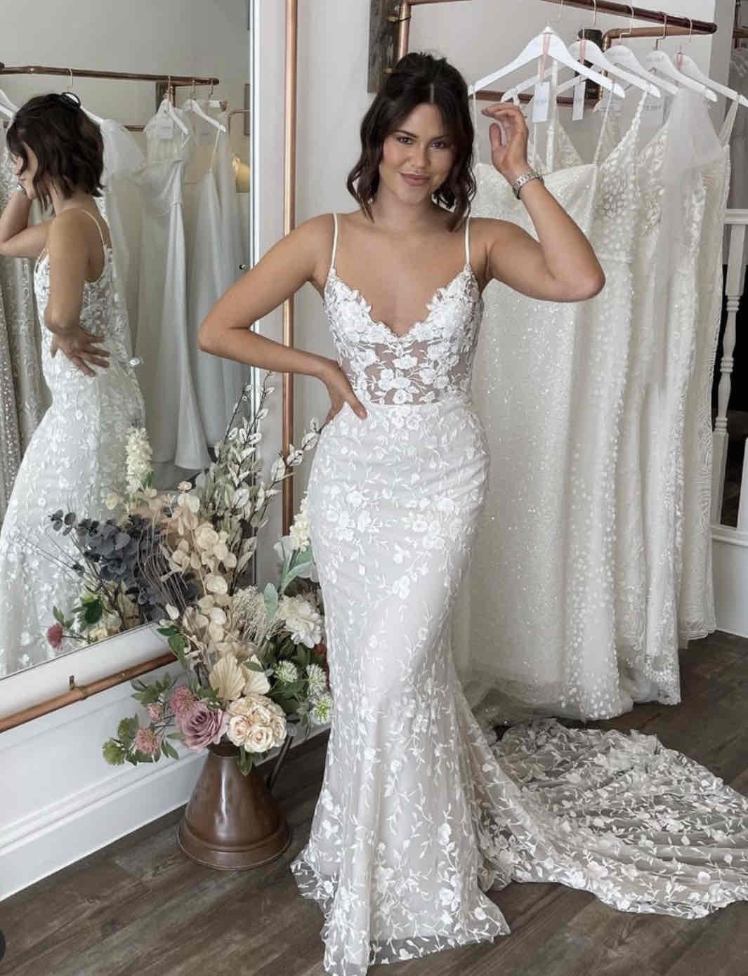 Emily May Couture Sample Wedding Dress Save 58 Stillwhite