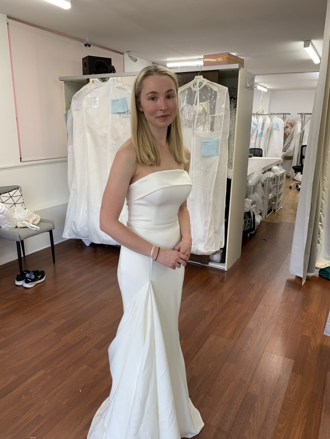 Catherine R Couture Strapless Jenna Wedding Dress Save 45% - Stillwhite