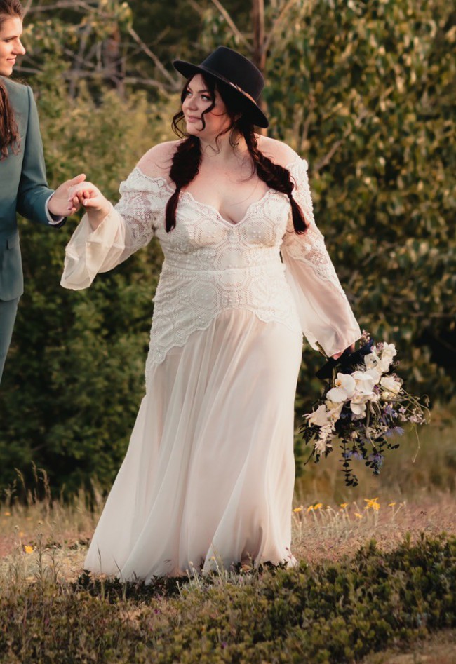 Rish Bridal Tara Dress with added custom sleeves Wedding Dress Save 96% ...