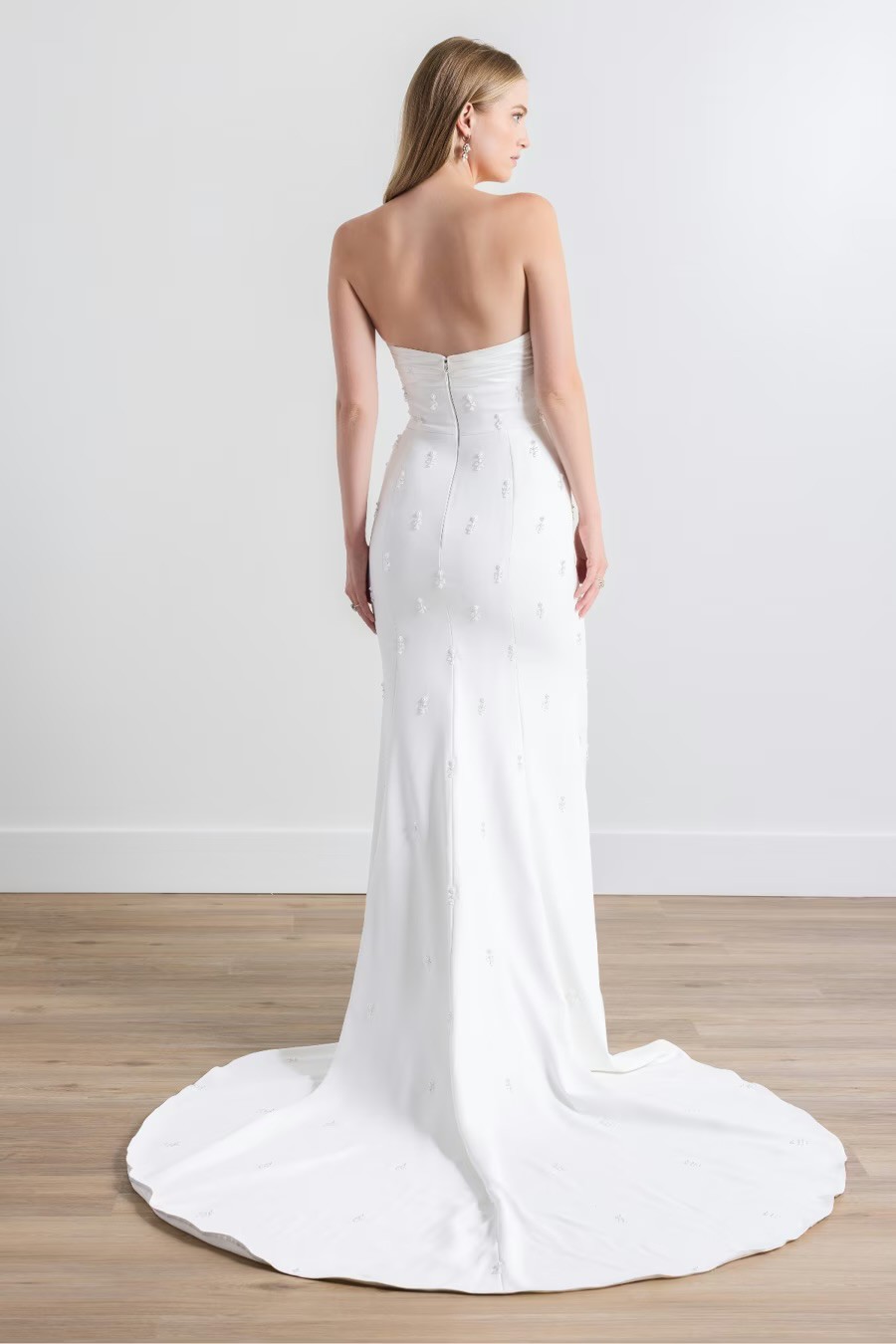Watters, Sanora Sample Wedding Dress Save 51% - Stillwhite