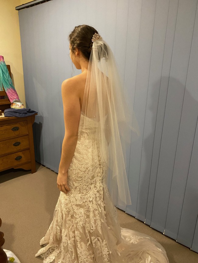 Allure Bridals Sample Wedding Dress Save 90% - Stillwhite
