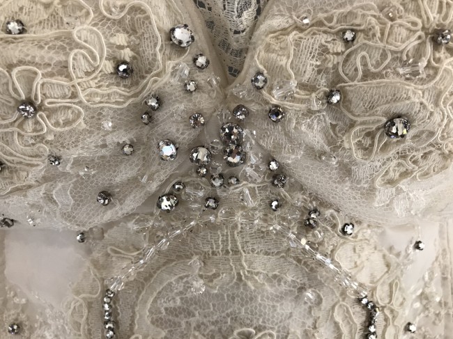 Angela Vickers Rendezvous Sample Wedding Dress Save 92% - Stillwhite