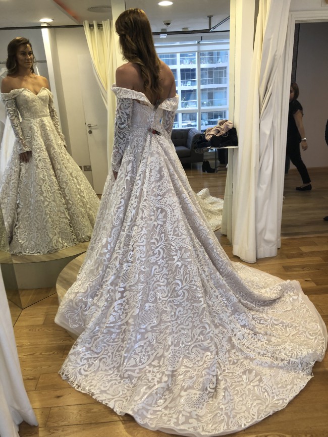 Hayley Paige Preowned Wedding Dress Save 70% - Stillwhite