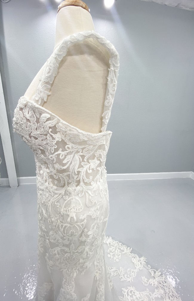 Private Label B P969 LL Sample Wedding Dress Save 57% - Stillwhite