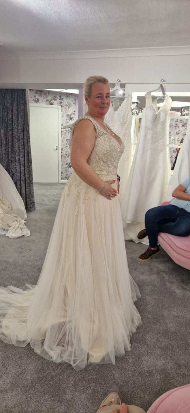 True Bride New Wedding Dress Save 20% - Stillwhite